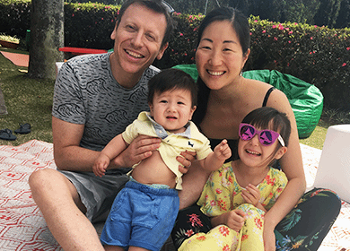 The Ellison Family: Two Children and 48 Apples