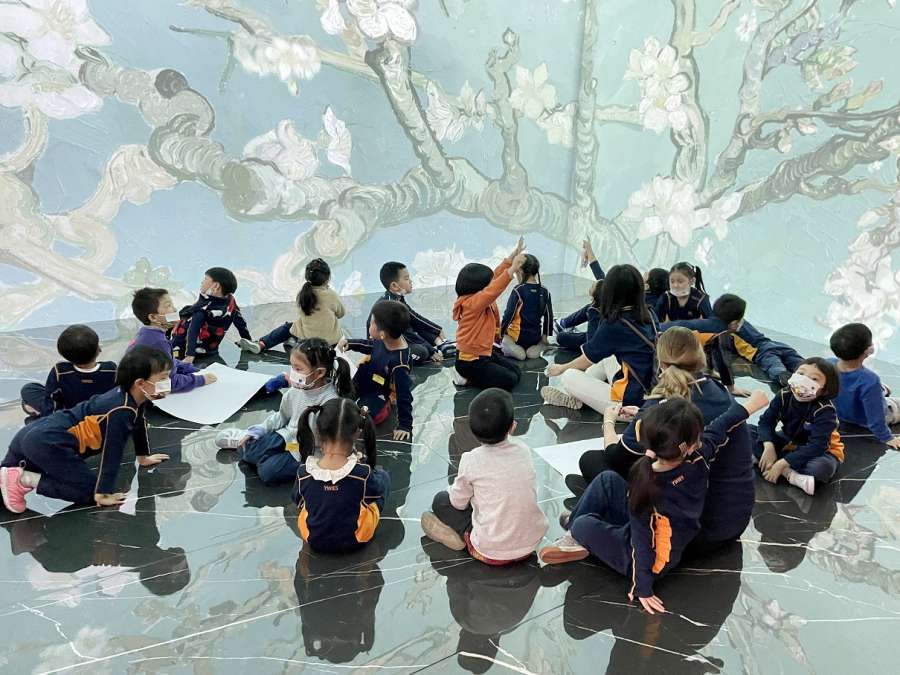 Colour Magic Topic - K5 Panther's Topic Study